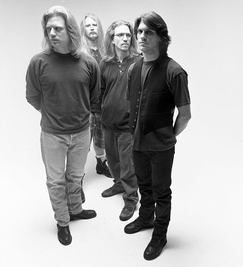 DAMN THE MACHINE - "The Last Man" erscheint am 09.09.2022 - MY REVELATIONS