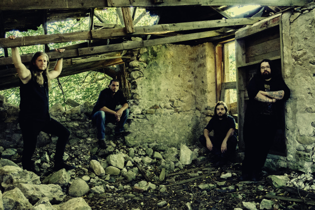 BOREALIS: Brandneuen Video Clip zum Song "Burning Tears" (feat. Lynsey ...