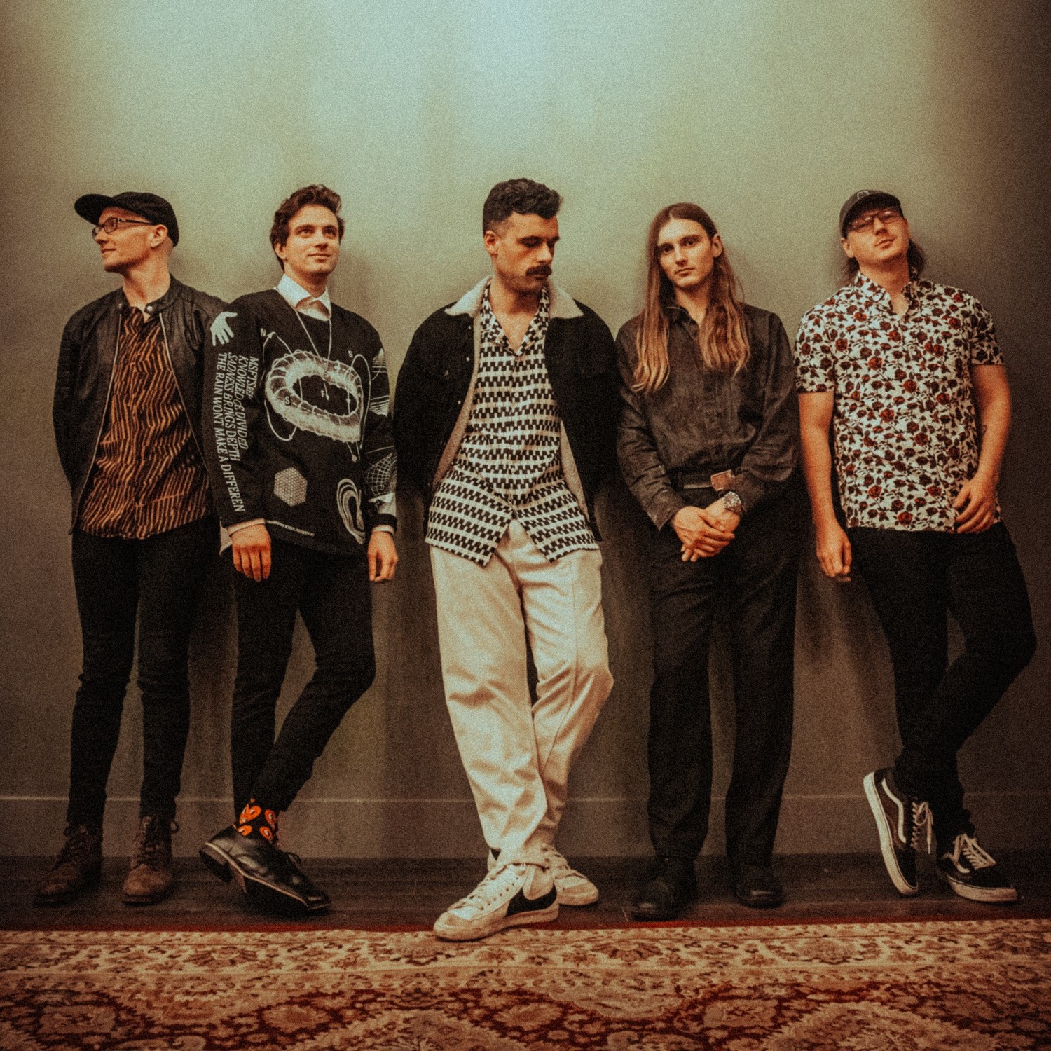 TRUE NORTH: Wollen mit dem Musikvideo zur neuesten Single „Still Enough“ ein Staterment setzen ...